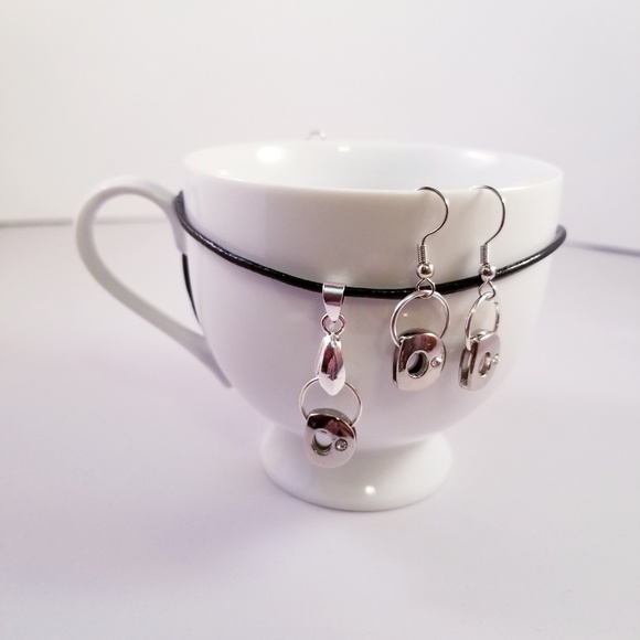 AIR Artsy Accessories | Jewelry | Leather Cord Silver Initial D ...